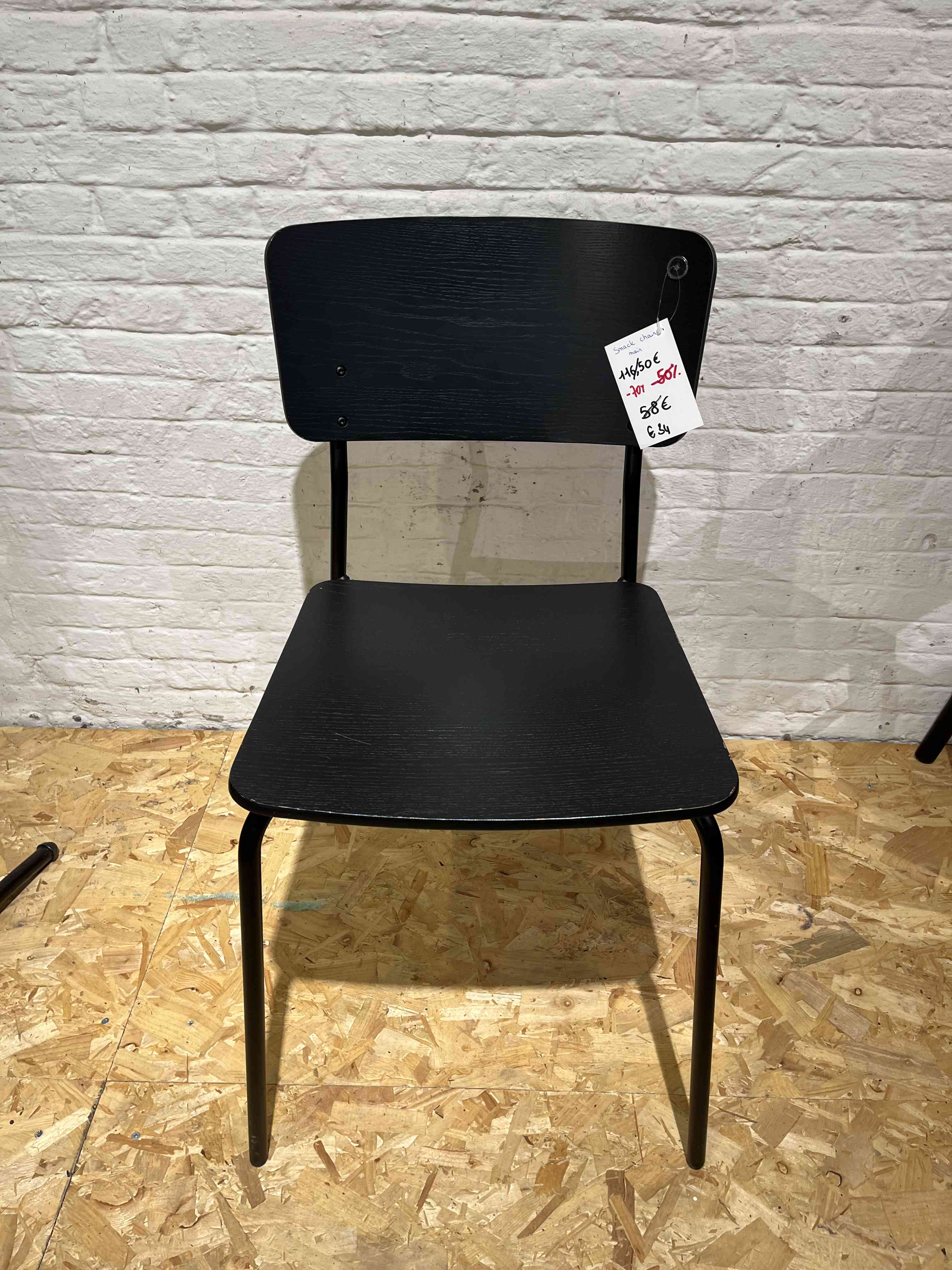 Smack Chair (Display Model) – Depot Design