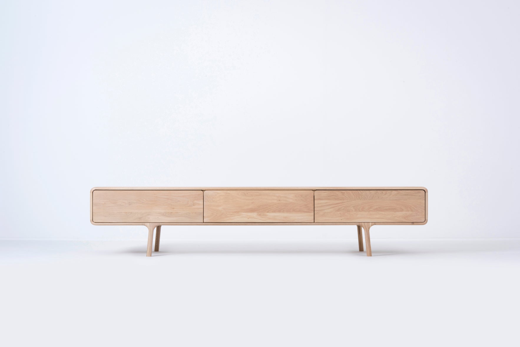 Gazzda Meuble TV - Fawn (3 Tiroirs) – Depot Design