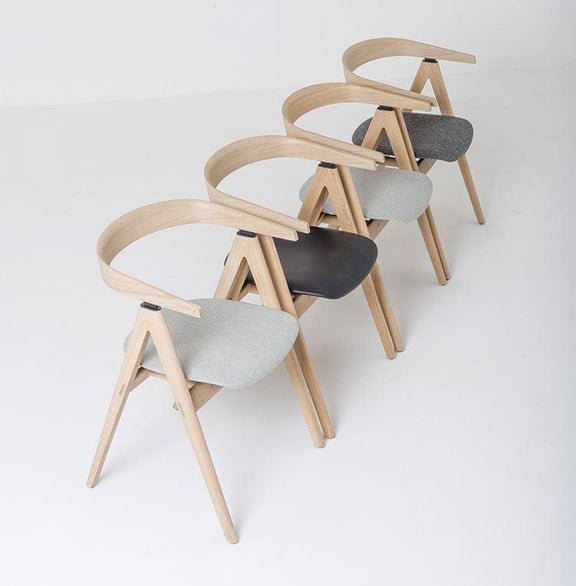 Chaise design 'Ava' de Gazzda - Depot Design